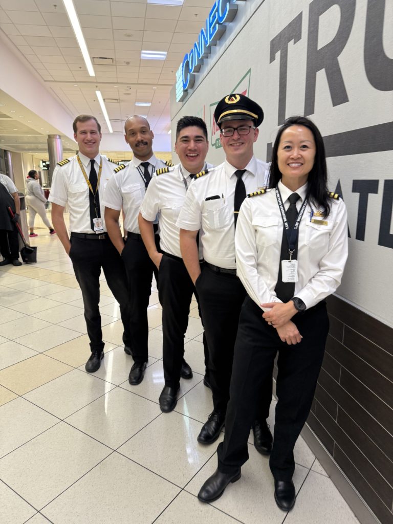 Pilot Hiring Outlook for 2025: What Pilots Need to Know – Superior Flight School